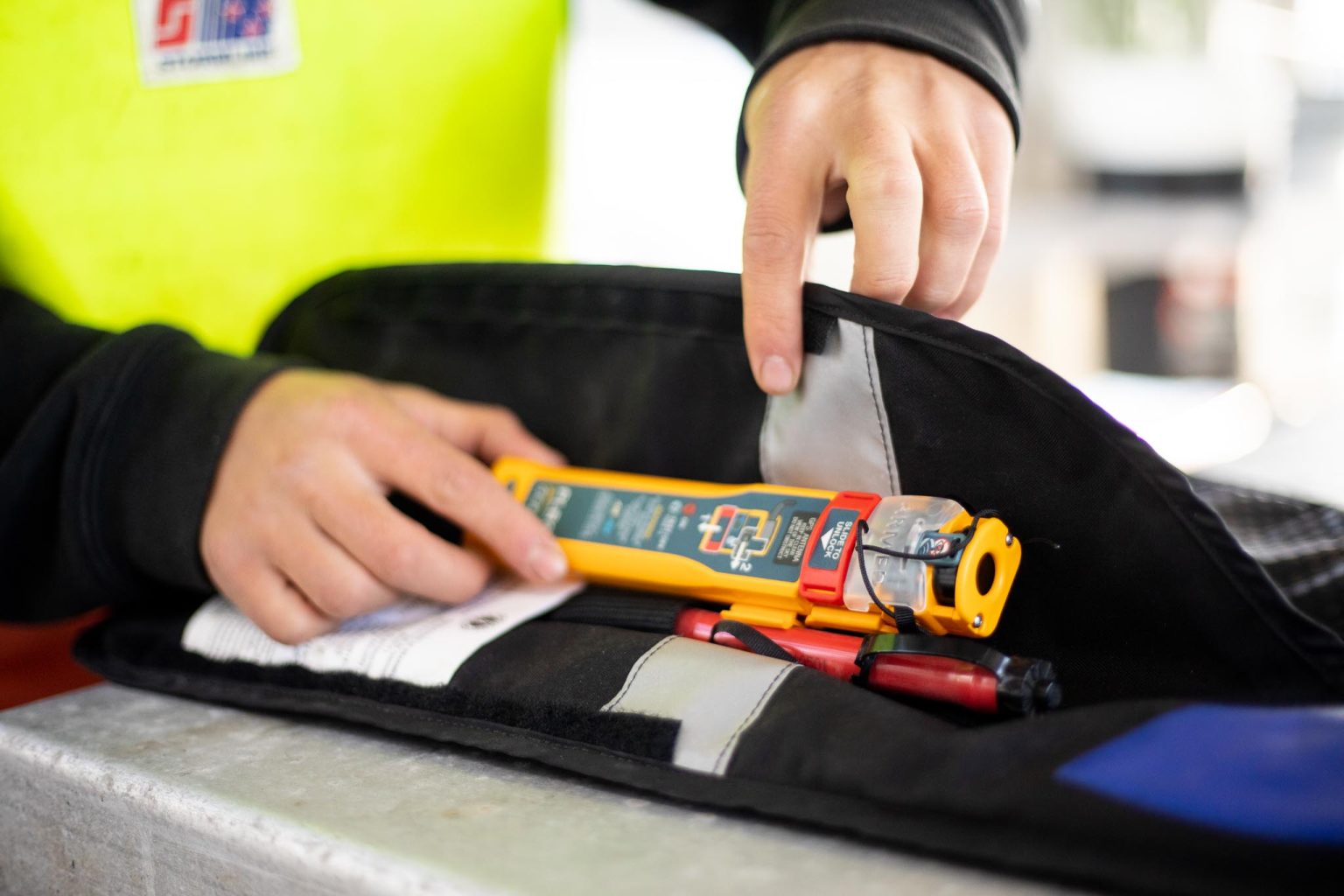 PLB3 Sailing Safety Kit - Ocean Signal