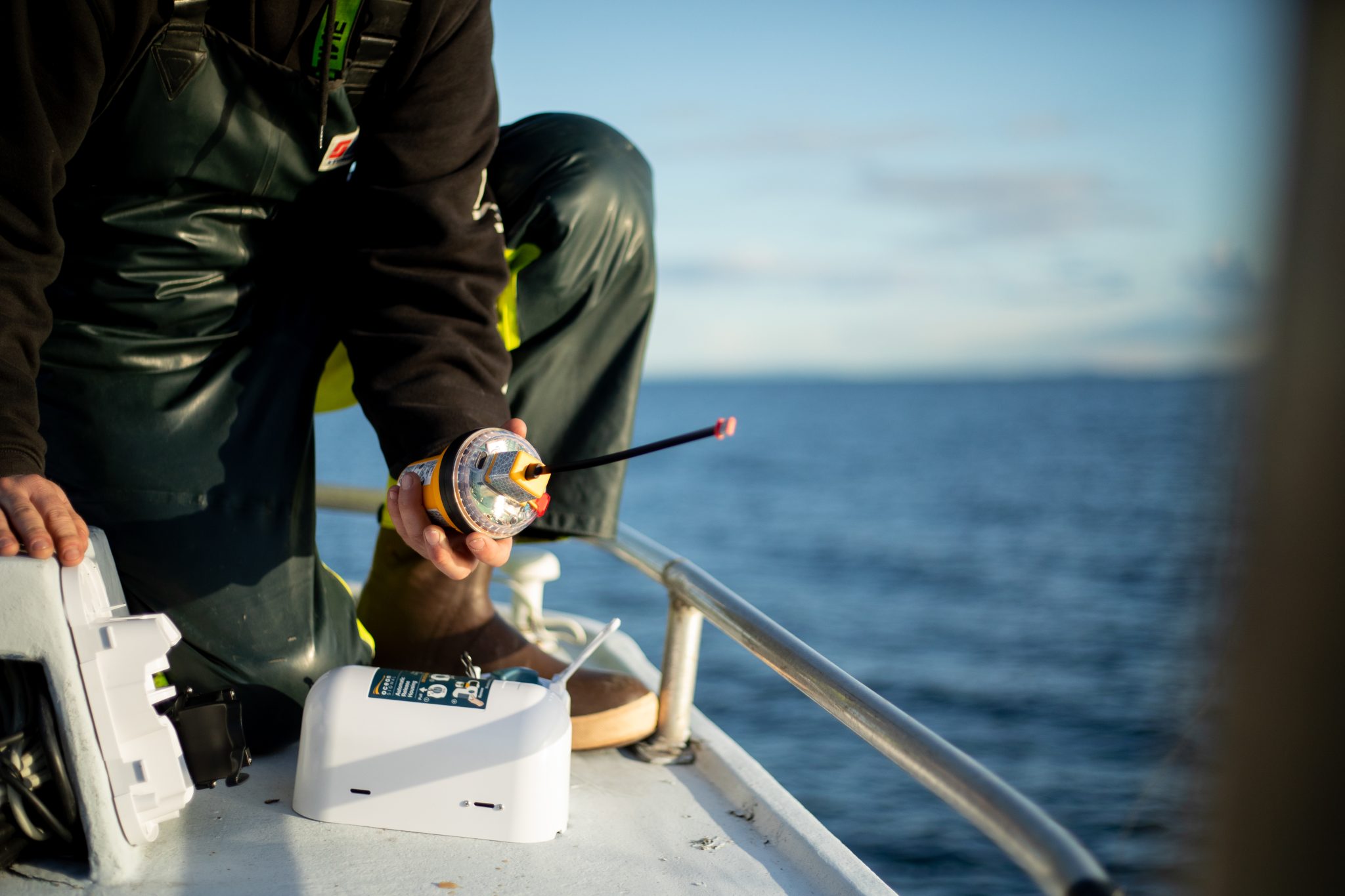 rescueME EPIRB1 Pro - Ocean Signal